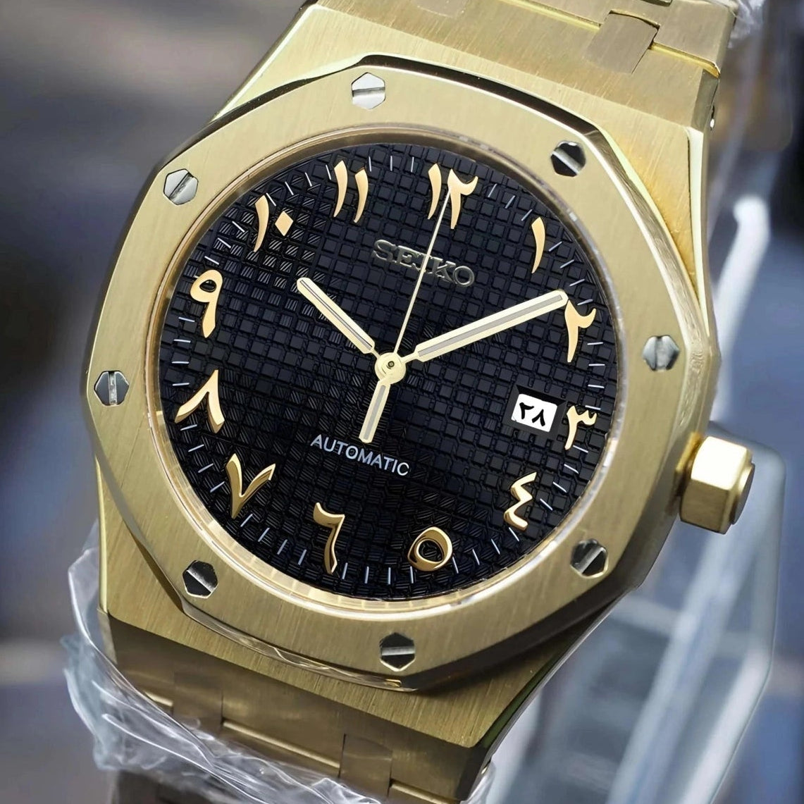 Seikoak Luxury Black Gold Arabic | Custom Watch Mod | 42mm NH35 ...